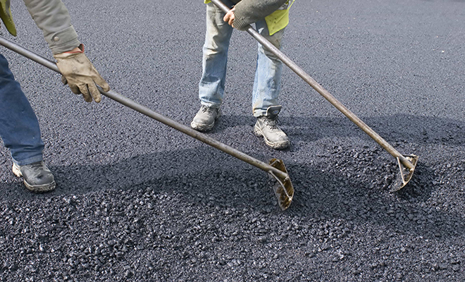 Tar Driveway Cost: How Much to Tarmac a Drive?